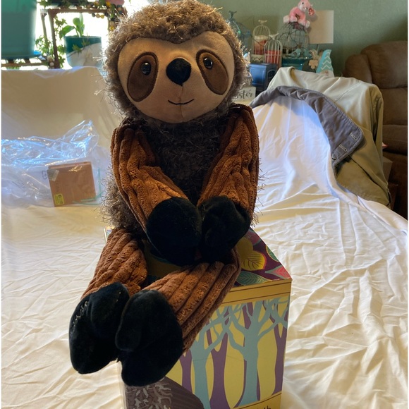 Scentsy | Toys | Scentsy Buddy Suzie The Sloth New In The Box | Poshmark